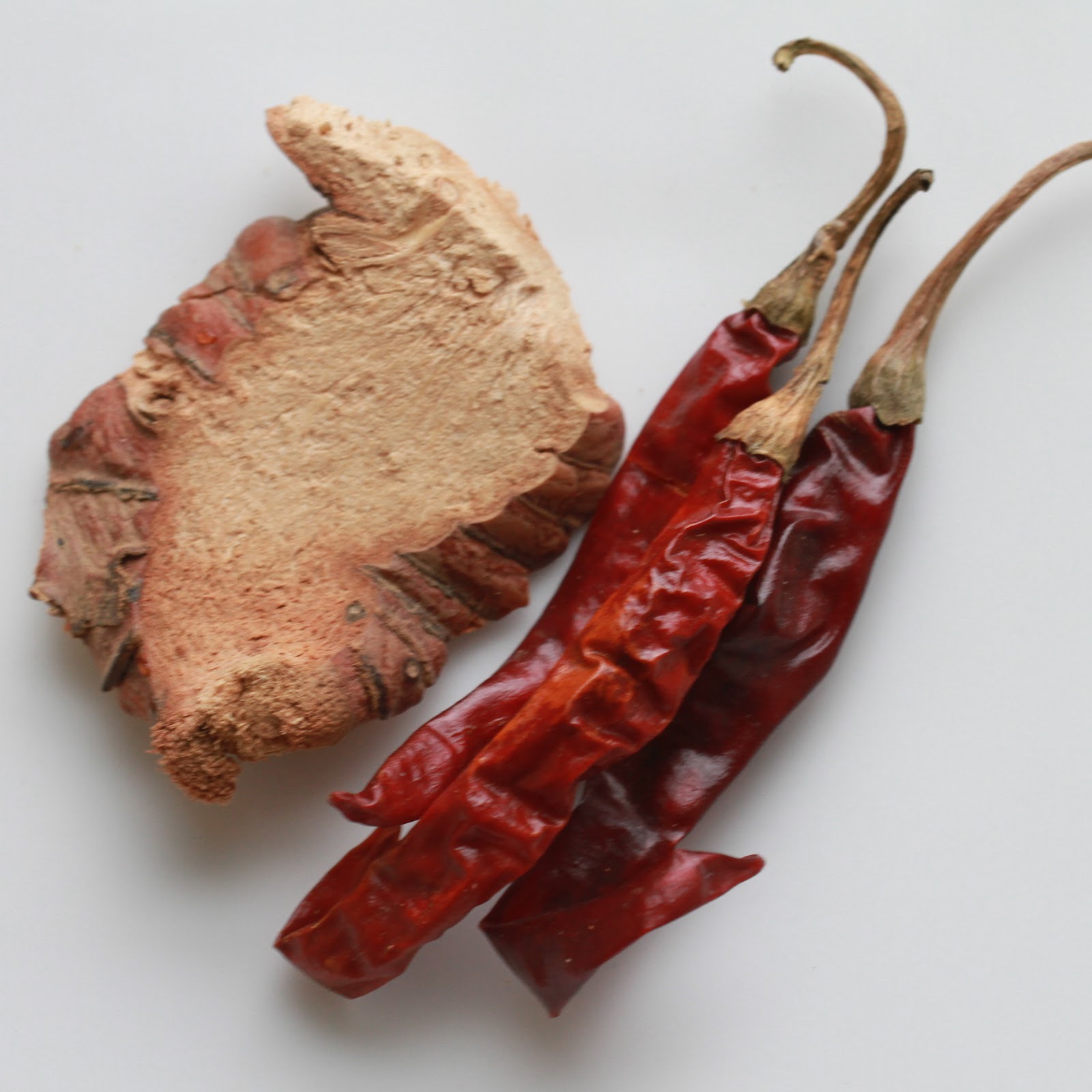 Mixing it up in HK: laab gai