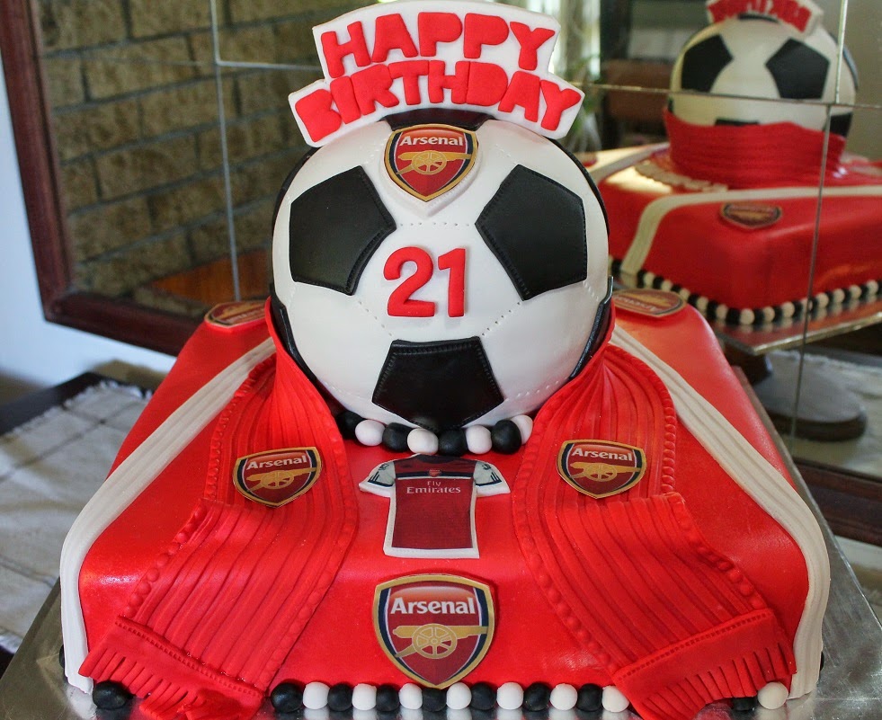 Delana's Cakes: Arsenal Soccer Cake