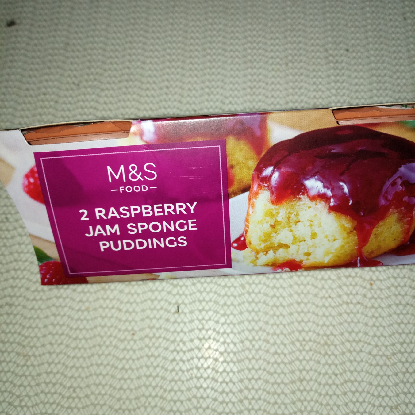 Supersupergirl's Food Reviews: M&S Raspberry Jam Sponge Puddings