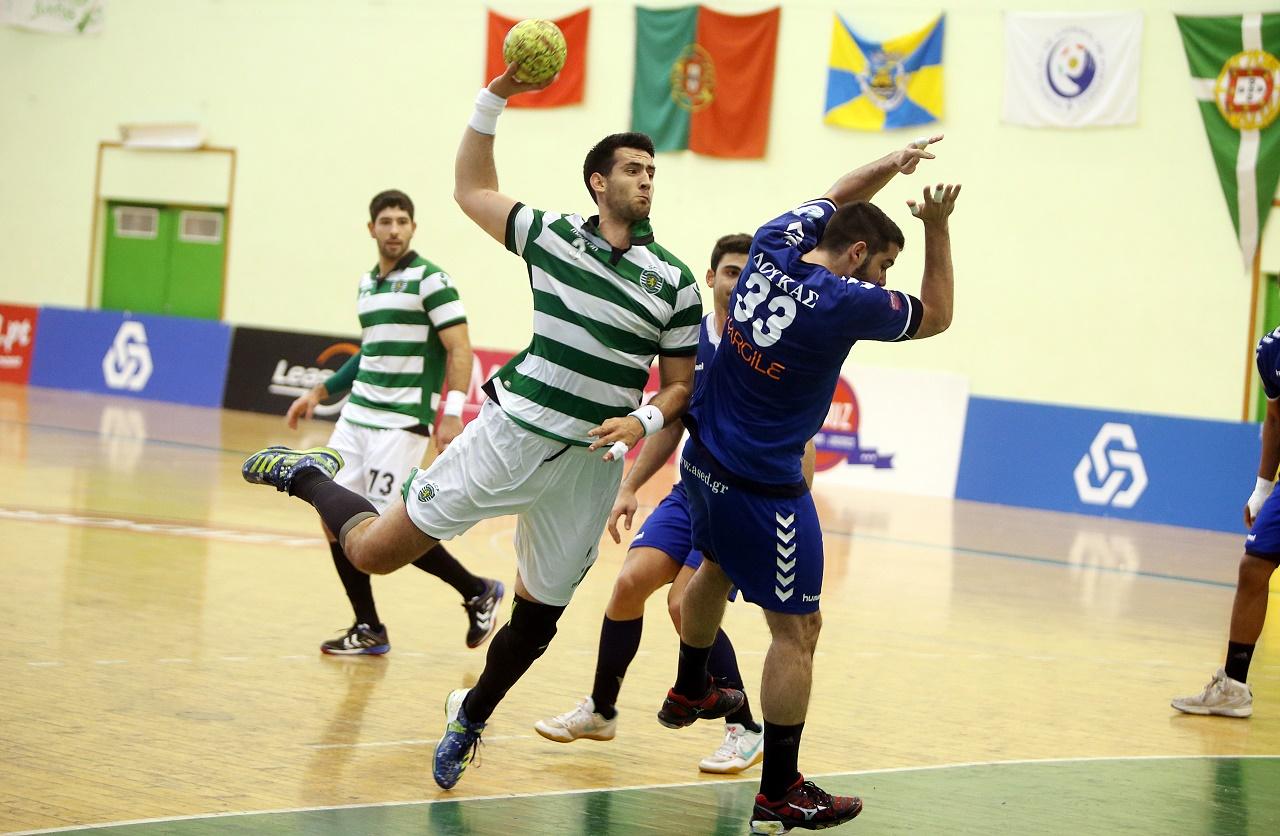 Planète Sporting Clube de Portugal: Handball : Sporting CP 27-25 AC Doukas
