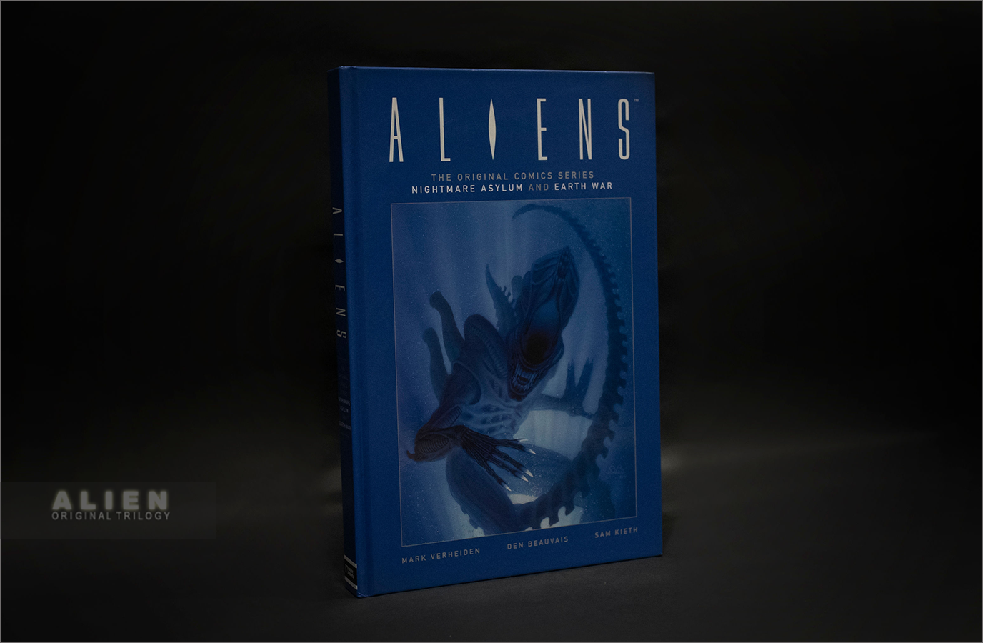 Aliens: The Original Comic Series II