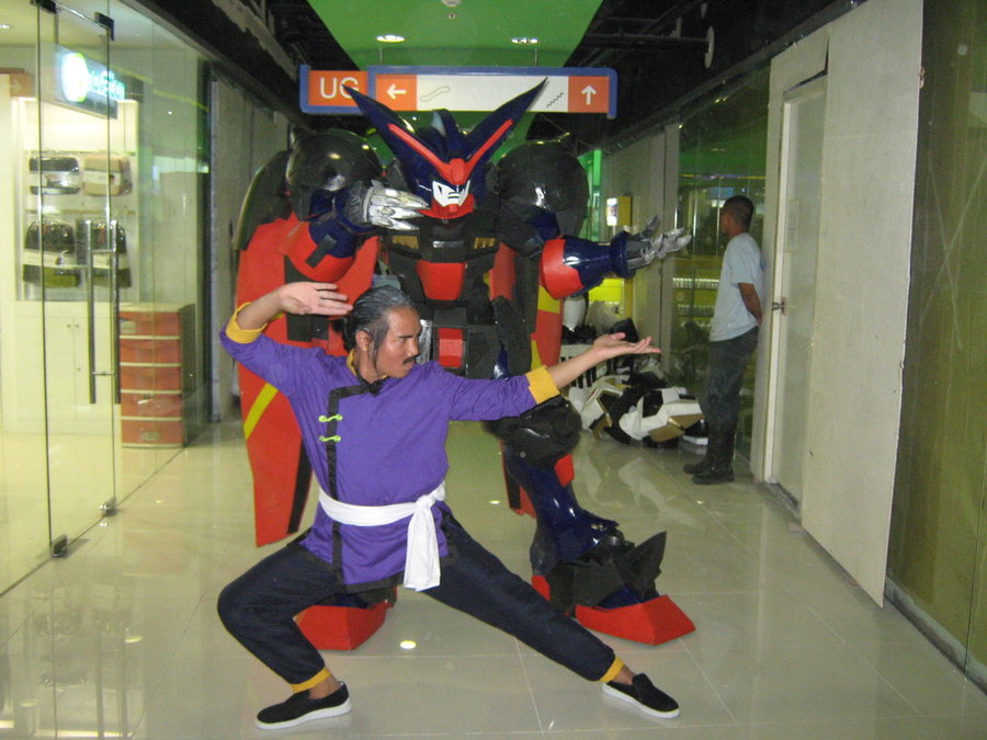 GUNDAM GUY: Gundam Cosplay: Master Asia & Master Gundam