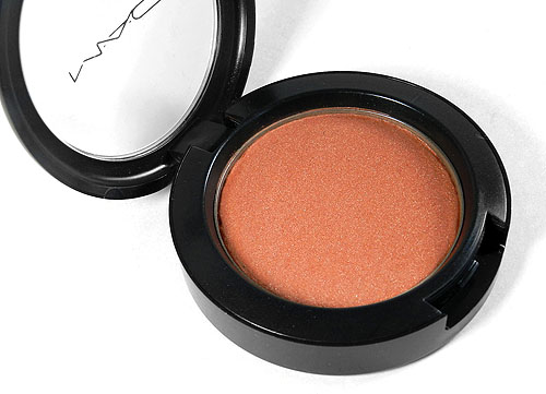 MAC Sunbasque Blush Review, Photos and Swatches!