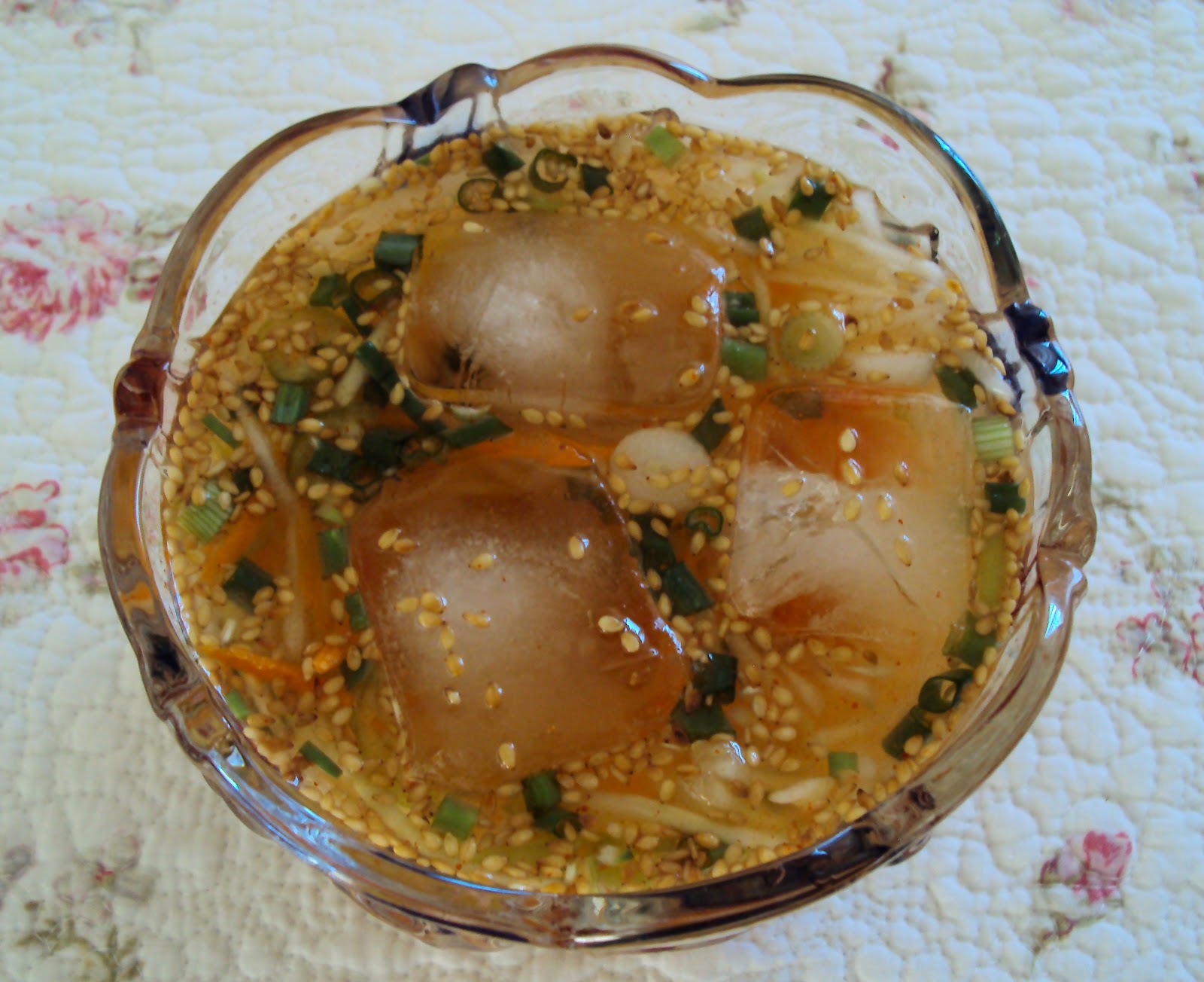 Cooking Mom: Oi naengguk ( ice cucumber soup )