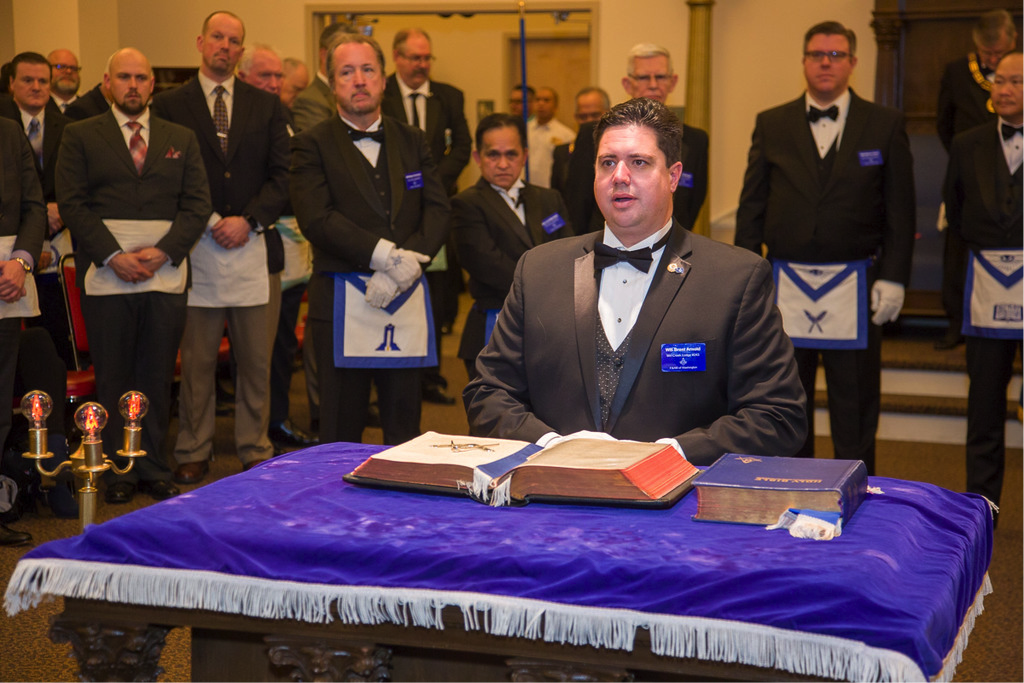 Shoreline Area News: Two Masonic Lodges merge at ceremony in Shoreline