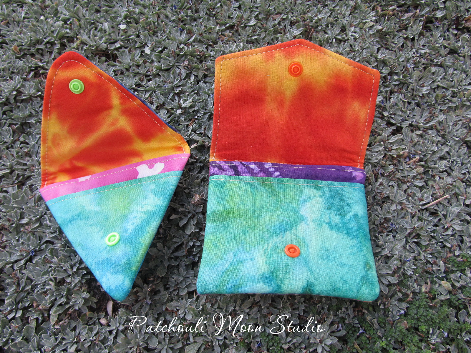 Patchouli Moon Studio: Triangle & Square Fabric Wallets