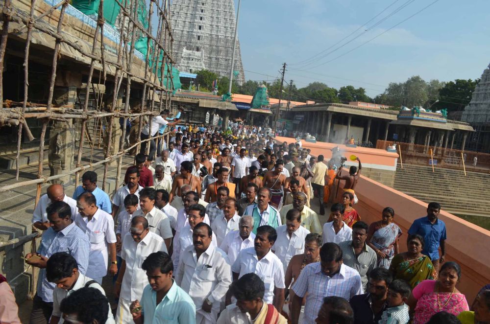 February 6, 2017 Mahakumbhabhishekam at Arunachaleswarar Temple ...
