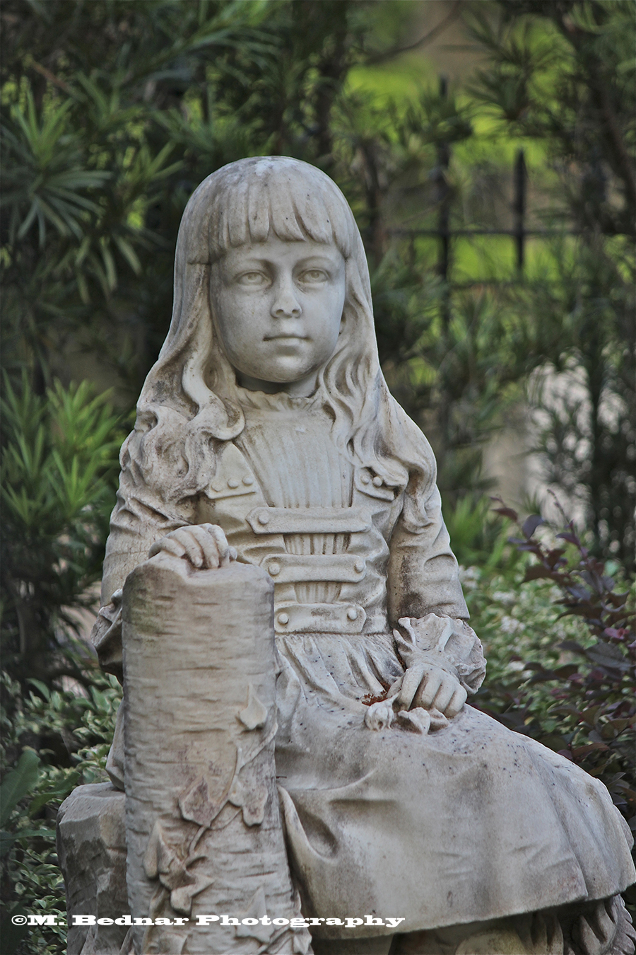 Of Verse, Poesy & Odes : Gracie Watson of Bonaventure Cemetery ...