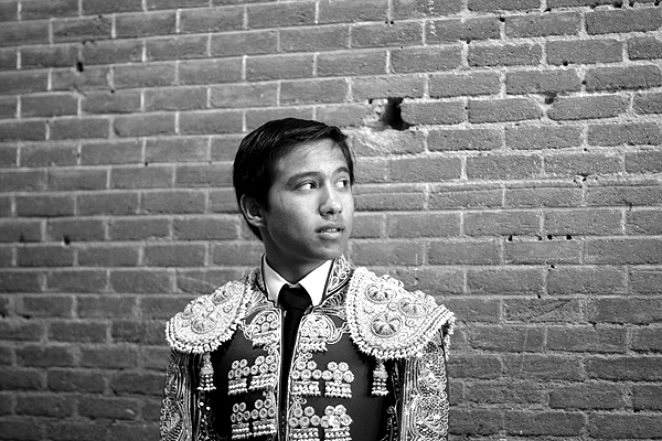 TORERIAS DE CHELIN: CESAR VALENCIA ANUNCIADO EN PARENTIS (FRANCIA)