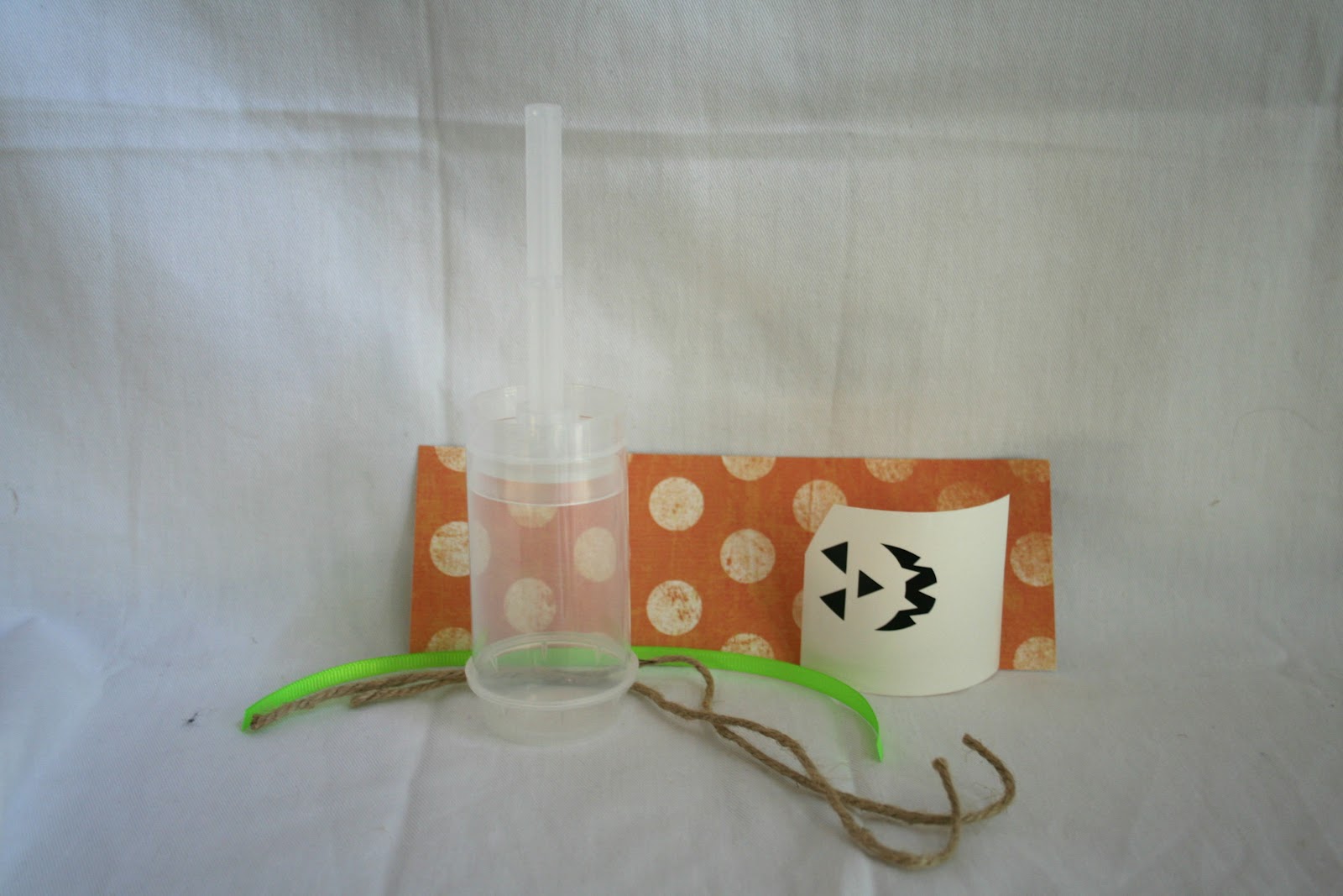 Smarties Pumpkin Push Pops - Dukes and Duchesses