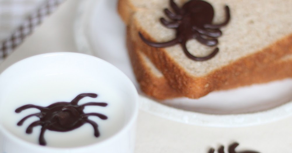 Cute Food For Kids?: Chocolate Bugs for Halloween or Bug Theme Party