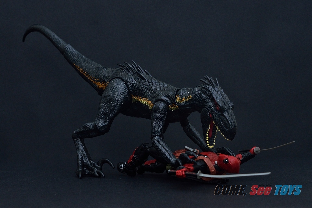 Come, See Toys: Jurassic World: Fallen Kingdom Indoraptor (Super Posable)