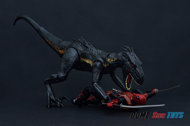 Come, See Toys: Jurassic World: Fallen Kingdom Indoraptor (Super Posable)