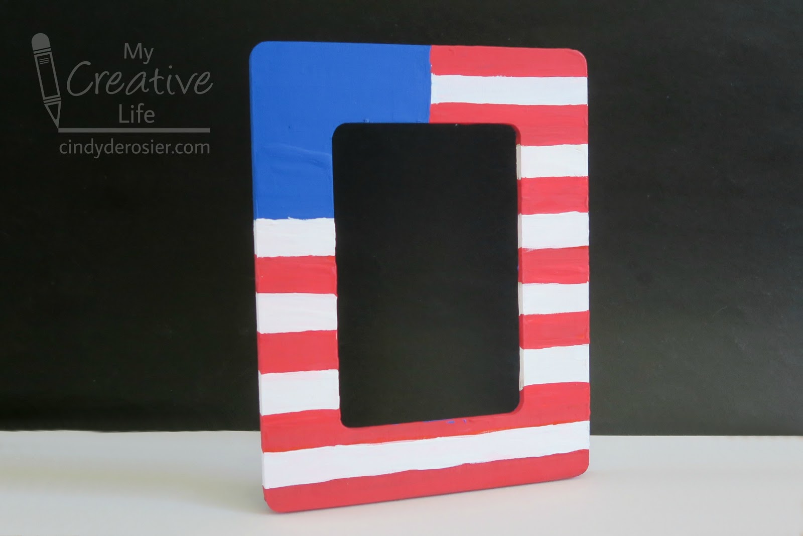 Cindy deRosier: My Creative Life: Sparkly Patriotic Photo Frame