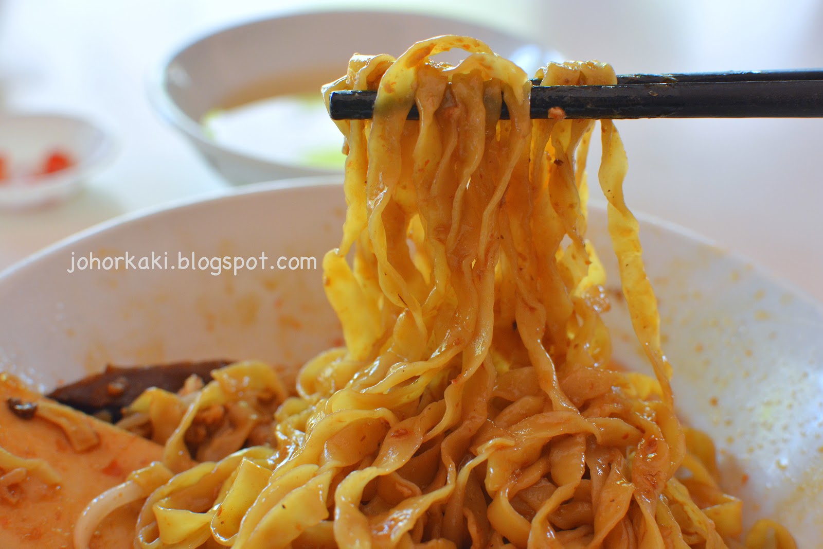 Bak Chor Mee Pok - Singapore's Most Uncelebrated "National Dish"? 肉脞面 ...