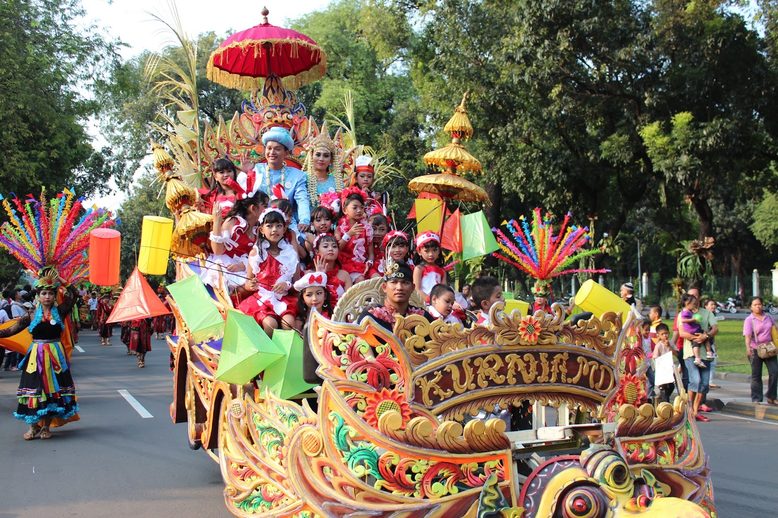 FindZ PhotoWork: Karnaval 17 Agustus 2013, Jakarta