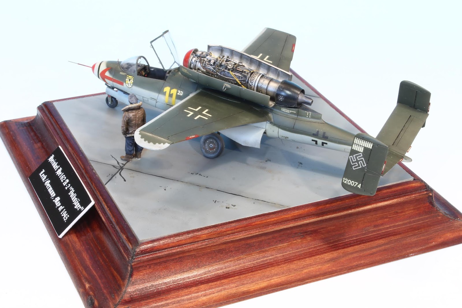 Istvan Michalko's scale models: Heinkel He-162 Salamander - 1/48 scale
