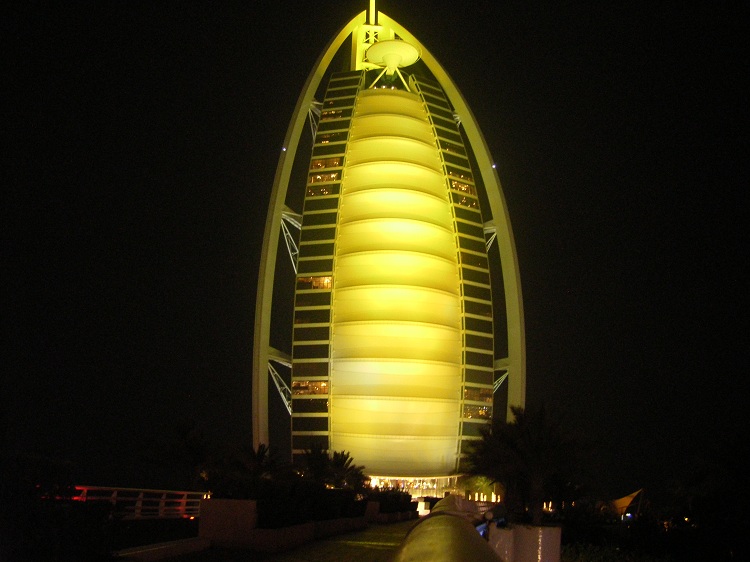 Retro Review: Al Iwan Restaurant & Skyview Bar, Burj Al Arab