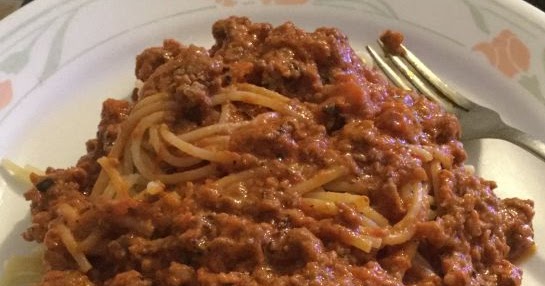 Countrified Hicks: Classic Homemade Italian Bolognese Sauce