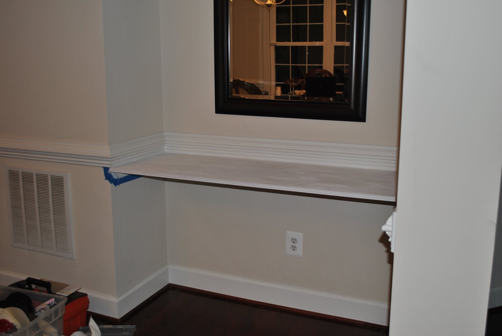 Adventures in DIY: Dining Room Niche Desk--Finished!
