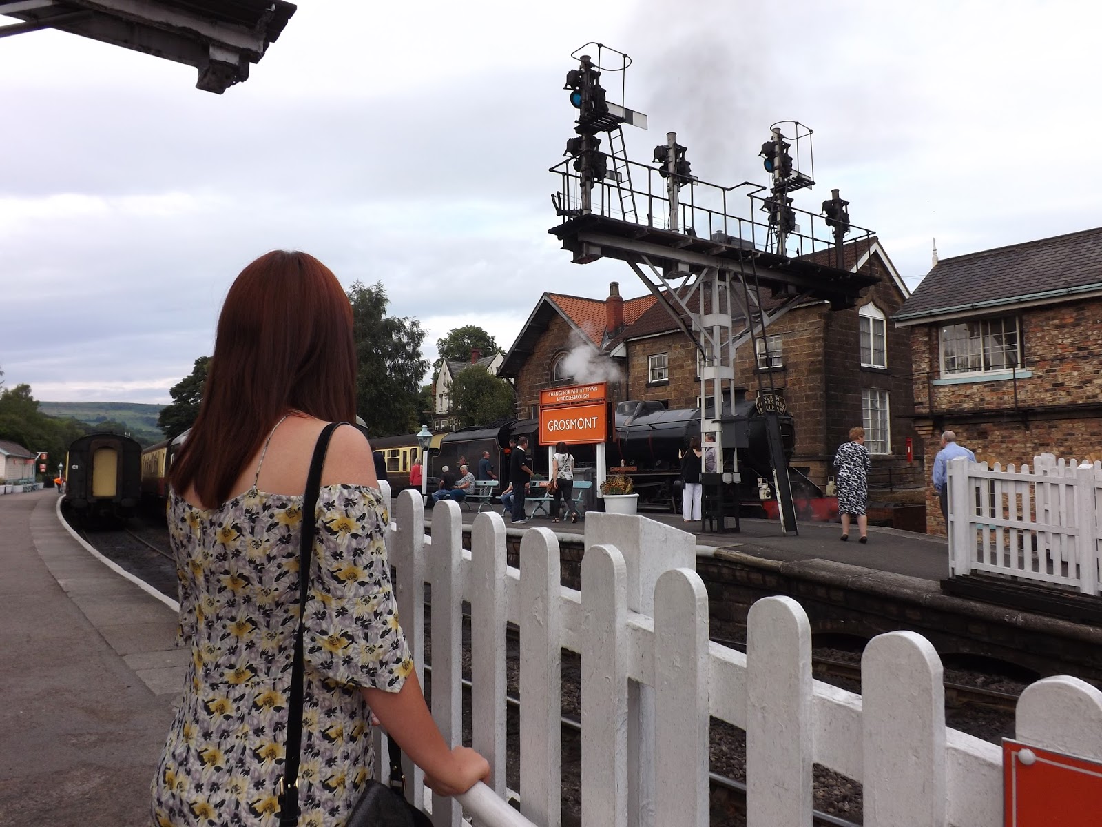 Sam's World: NYMR: The "North Yorkshire Pullman" Dining Train...