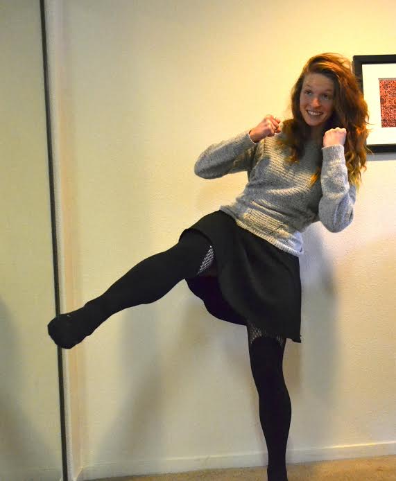 Tights Kick Posers!: Kick 18