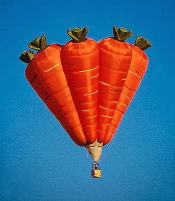 11 Oddly-Shaped Hot Air Balloons - The Idea King