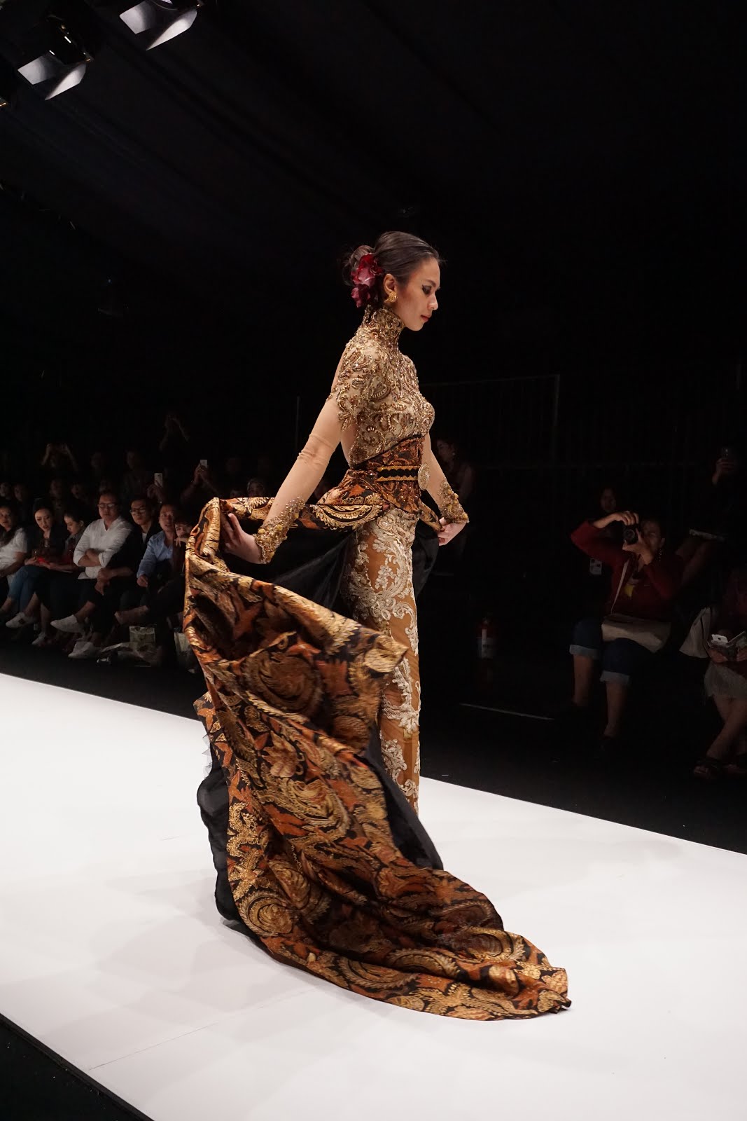 [Fashion]: JFW 2018 Show Recap - Stevie Wong