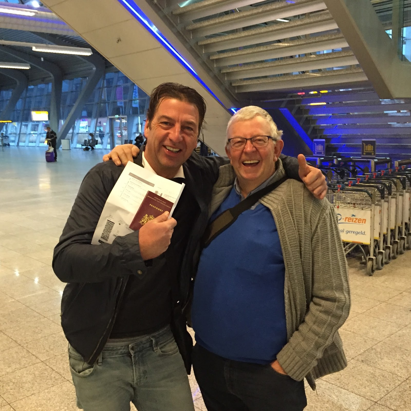 Edwin van Helvoort Zwart Rood Mozaiek