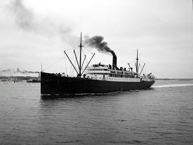 Wanted On Voyage: LONE STAR LINER: S.S. HENRY R. MALLORY