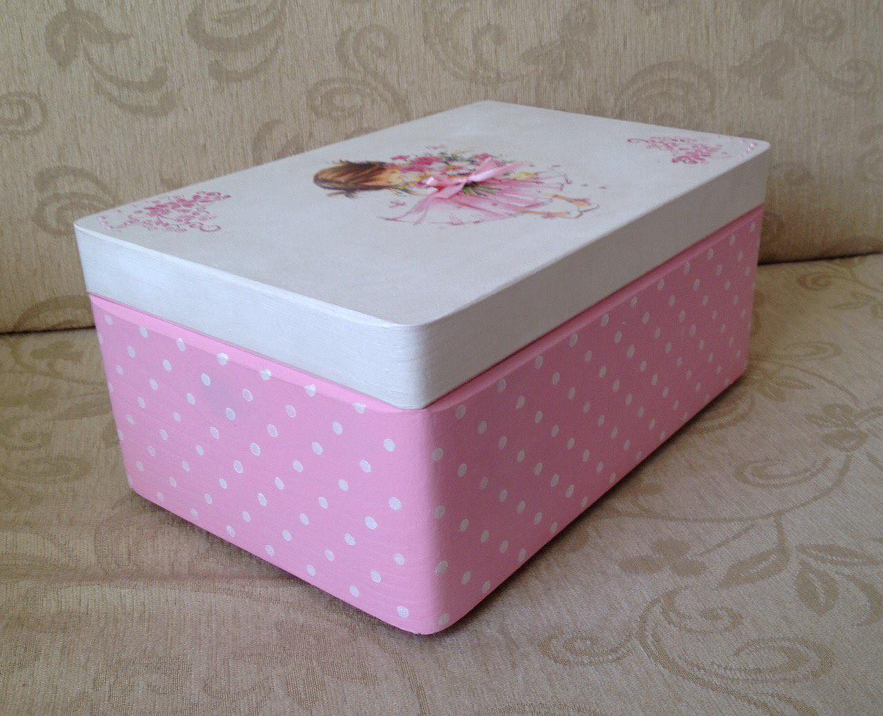 Ioustina's Creations: ΚΟΥΤΙ ΓΙΑ ΚΟΡΙΤΣΙΣΤΙΚΑ ΑΞΕΣΟΥΑΡ