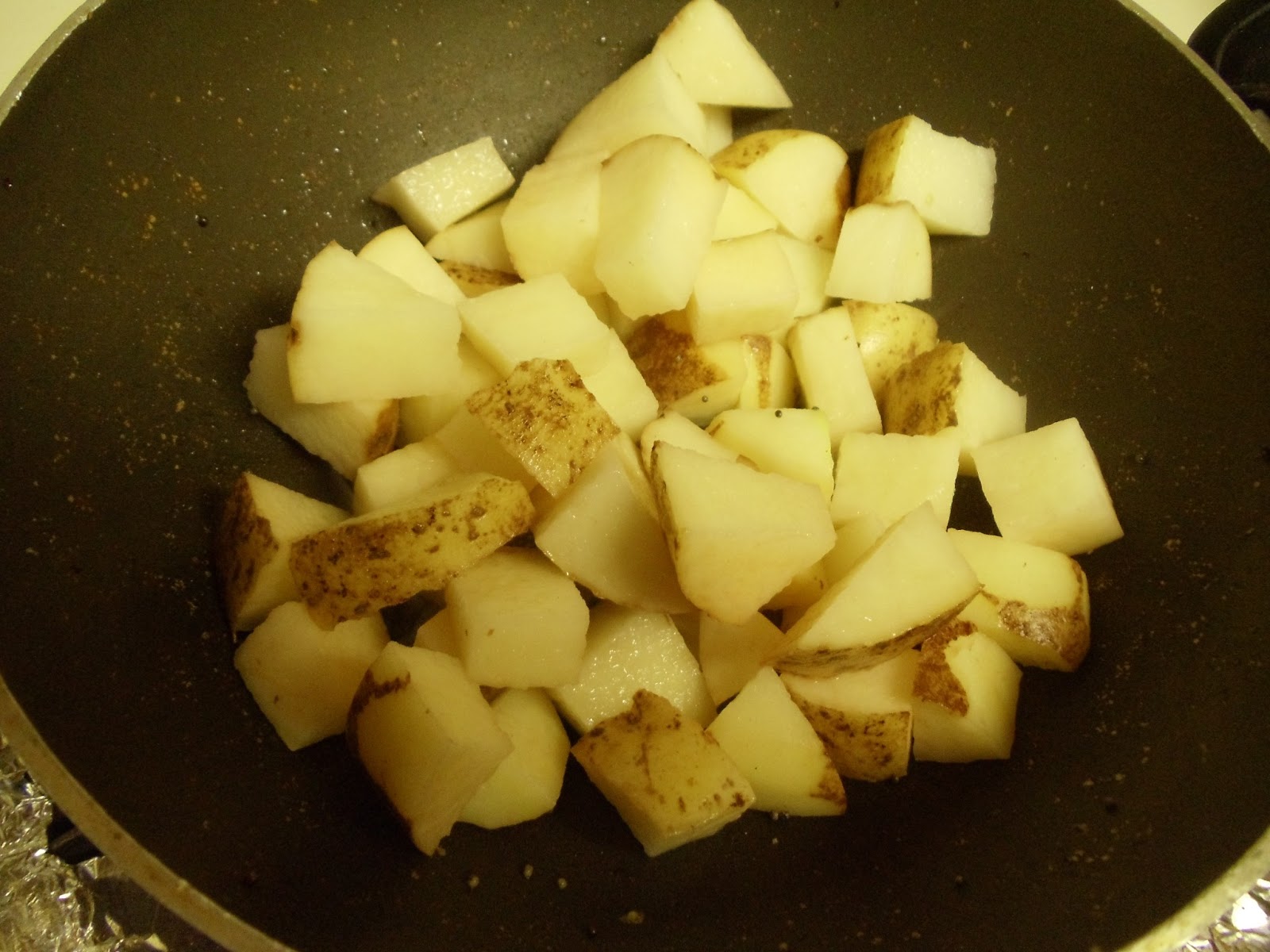 Lakshmi Canteen: Batate Vaagu (Spicy Potato Curry)