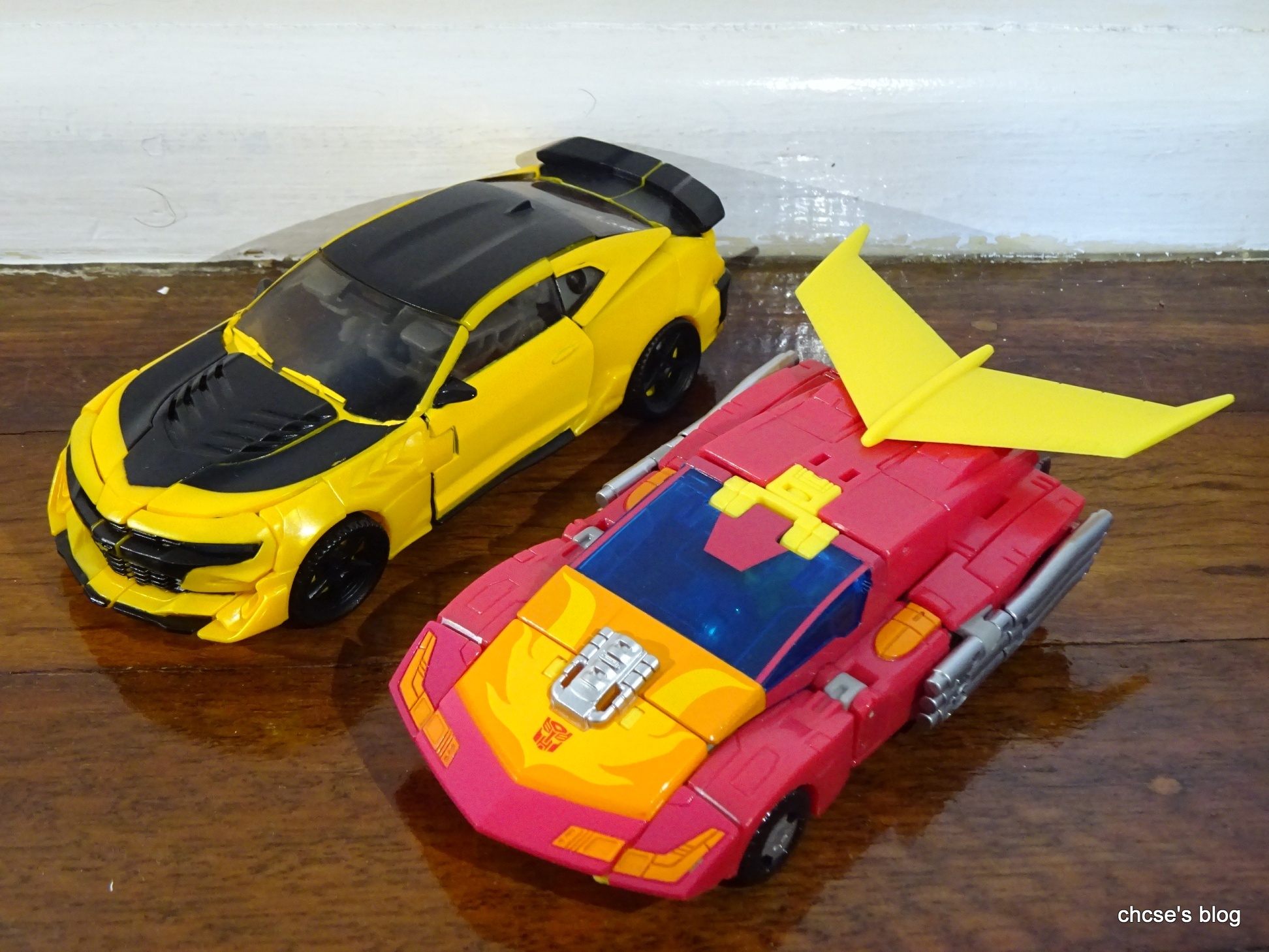 ChCse's blog: Toy Review: Transformers Generations Studio Series 86 Hot ...