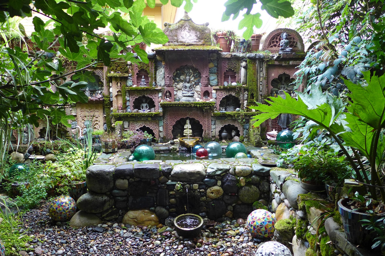 Jeffrey Bale's World of Gardens: The Gardens of Ancient Egypt