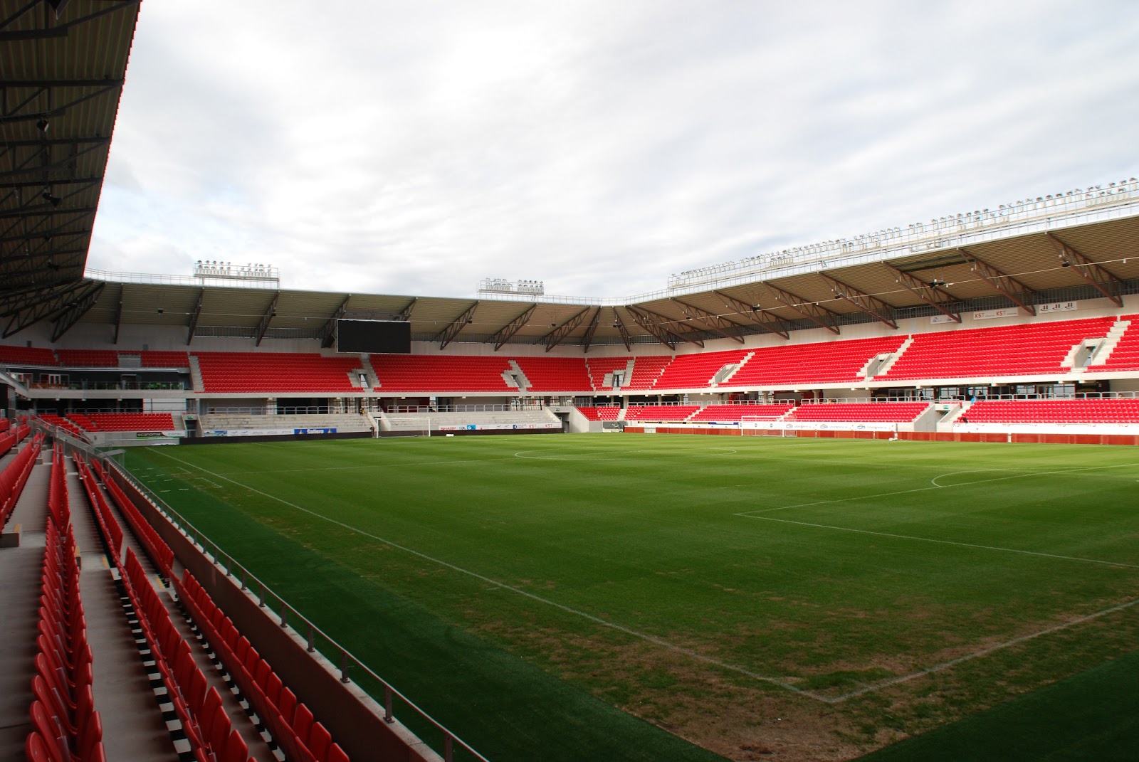 Pat's Football Blog: WOMEN'S EURO 2013 - THE STADIA