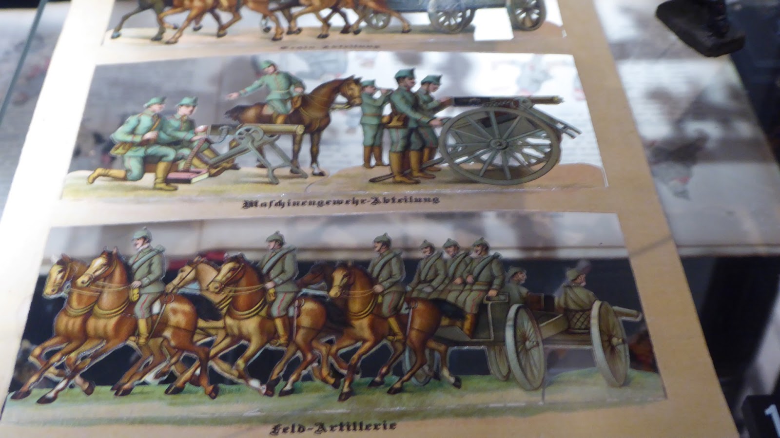 Toy soldiers and real battles: WW1 German paper soldiers from the ...