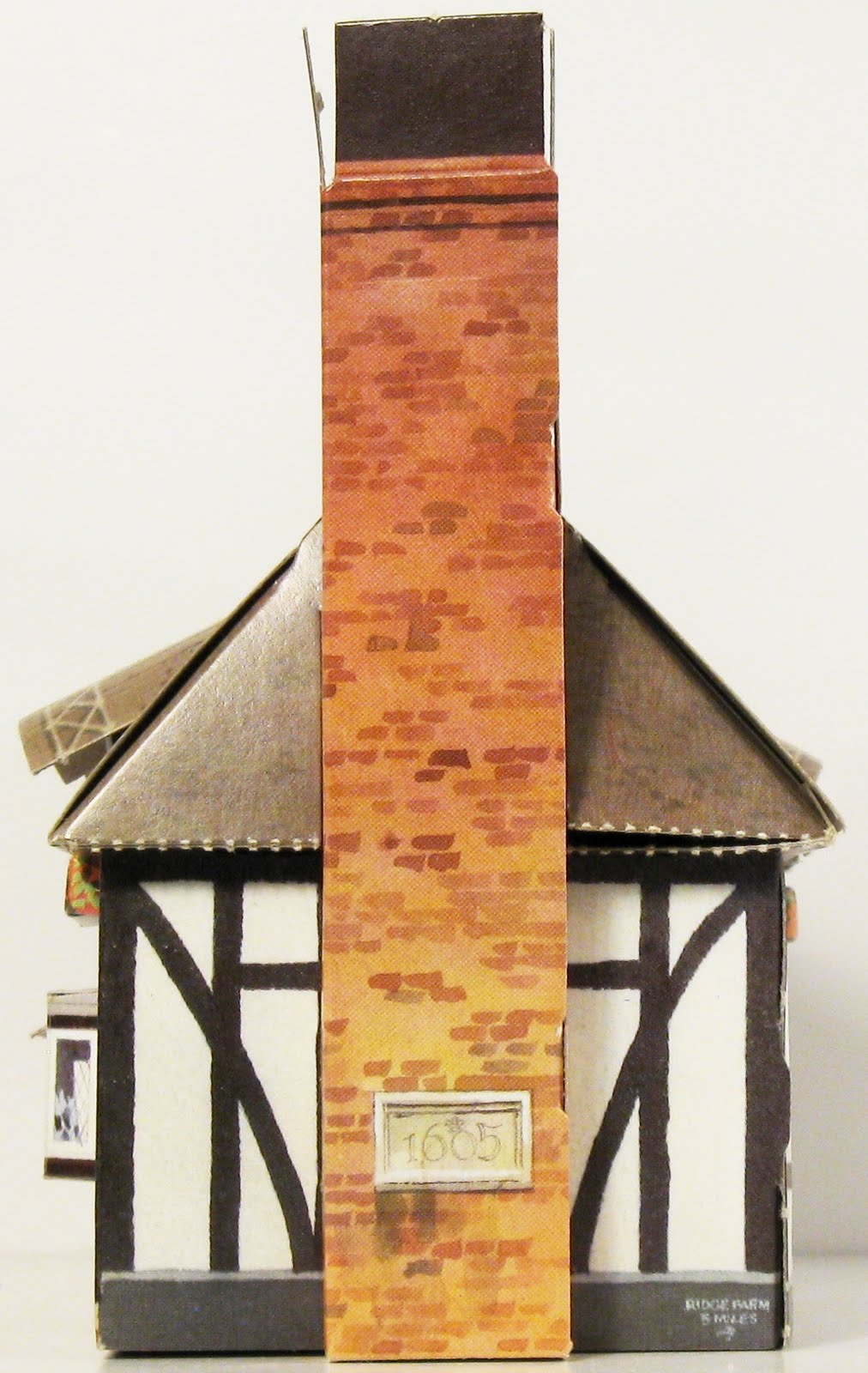 Toys and Stuff: Kellogg's UK Paper Village - Inn