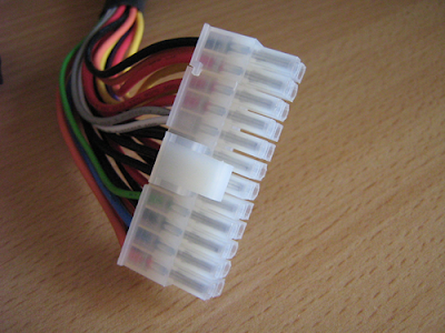 Hardware: CONECTOR ATX 20/24 PINES