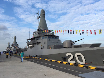 DEFENSE STUDIES: Singapore Navy Commissions Final Three Littoral ...