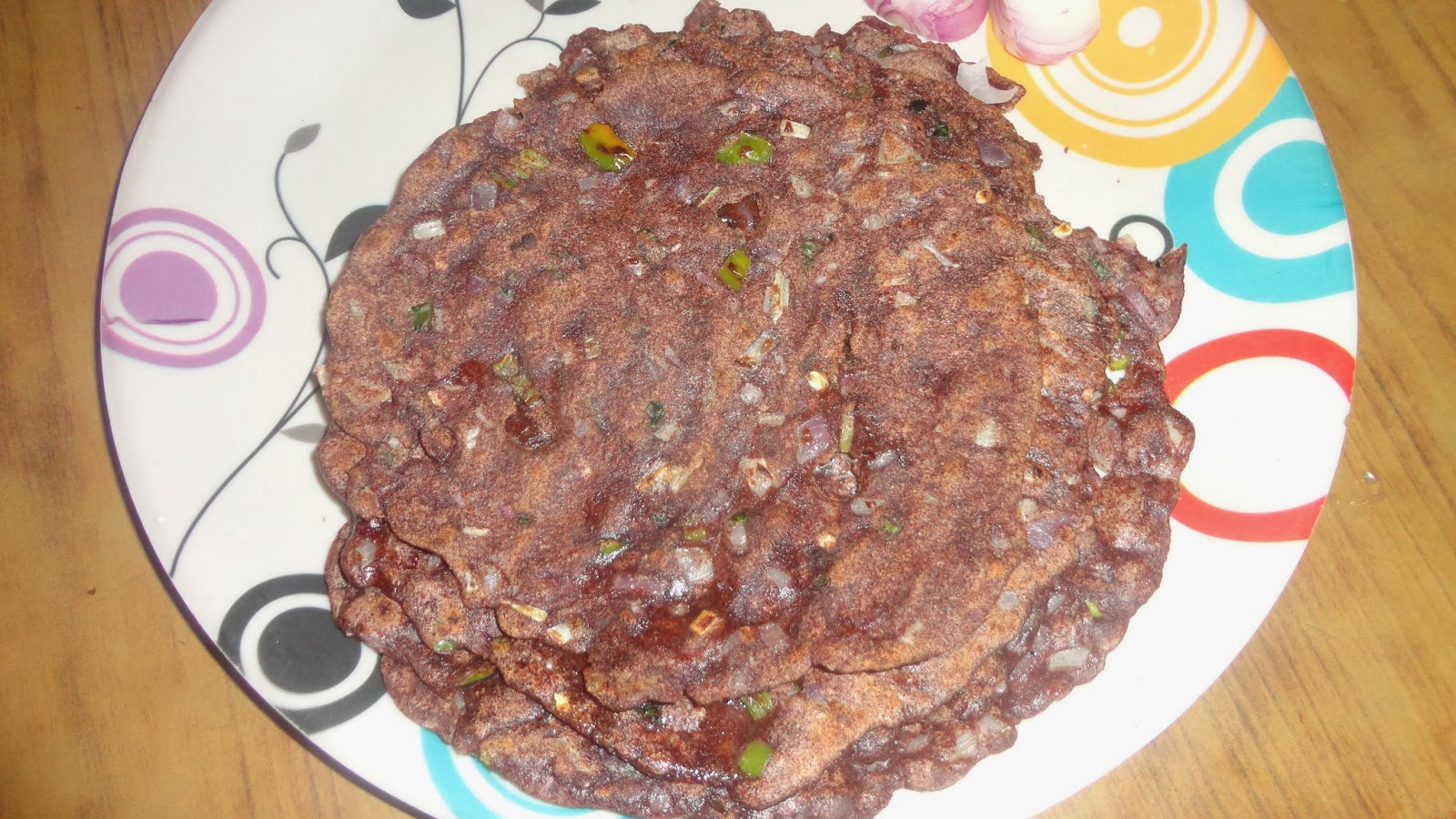 Nivedita's Kitchen: RAAGI ROTTI(NAACHNI FLOUR CRISPY FLAT BREAD)
