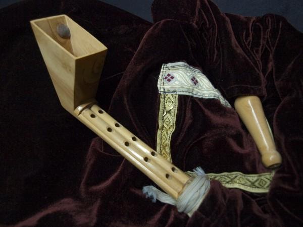 INSTRUMUNDO Instrumentos Musicales: Tulum, Guda, გუდა, Laz Tulum ...