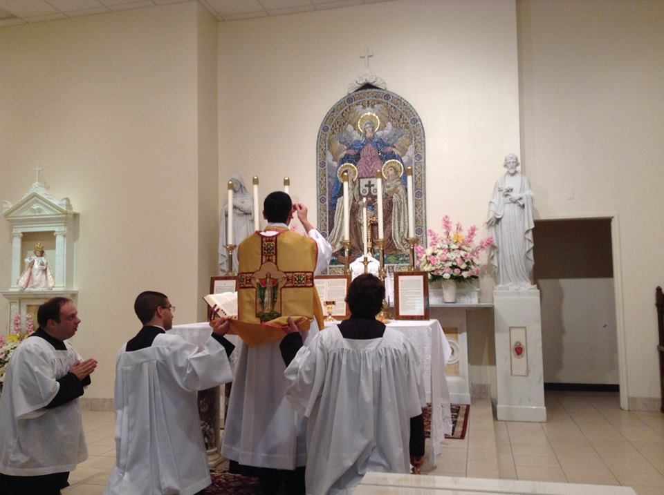 RORATE CÆLI: You report: First Mass of diocesan priest at Brooklyn ...