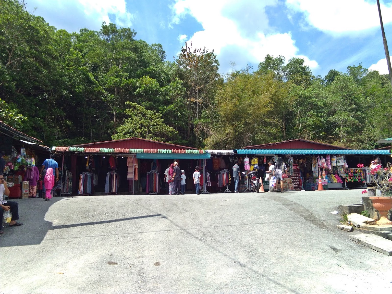 ~ Aku ingin Bahagia dan Membahagiakan setiap Jiwa di dalam Hidupku ...