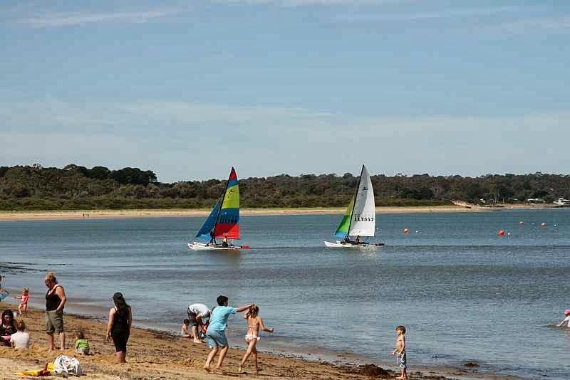TRACKS, TRAILS AND COASTS NEAR MELBOURNE : Balnarring Coastal Hike