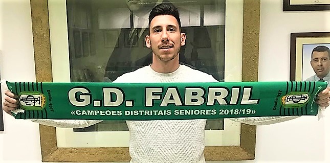 DESPORTIVO FABRIL»» Equipa começa a ganhar forma - JORNAL DE DESPORTO
