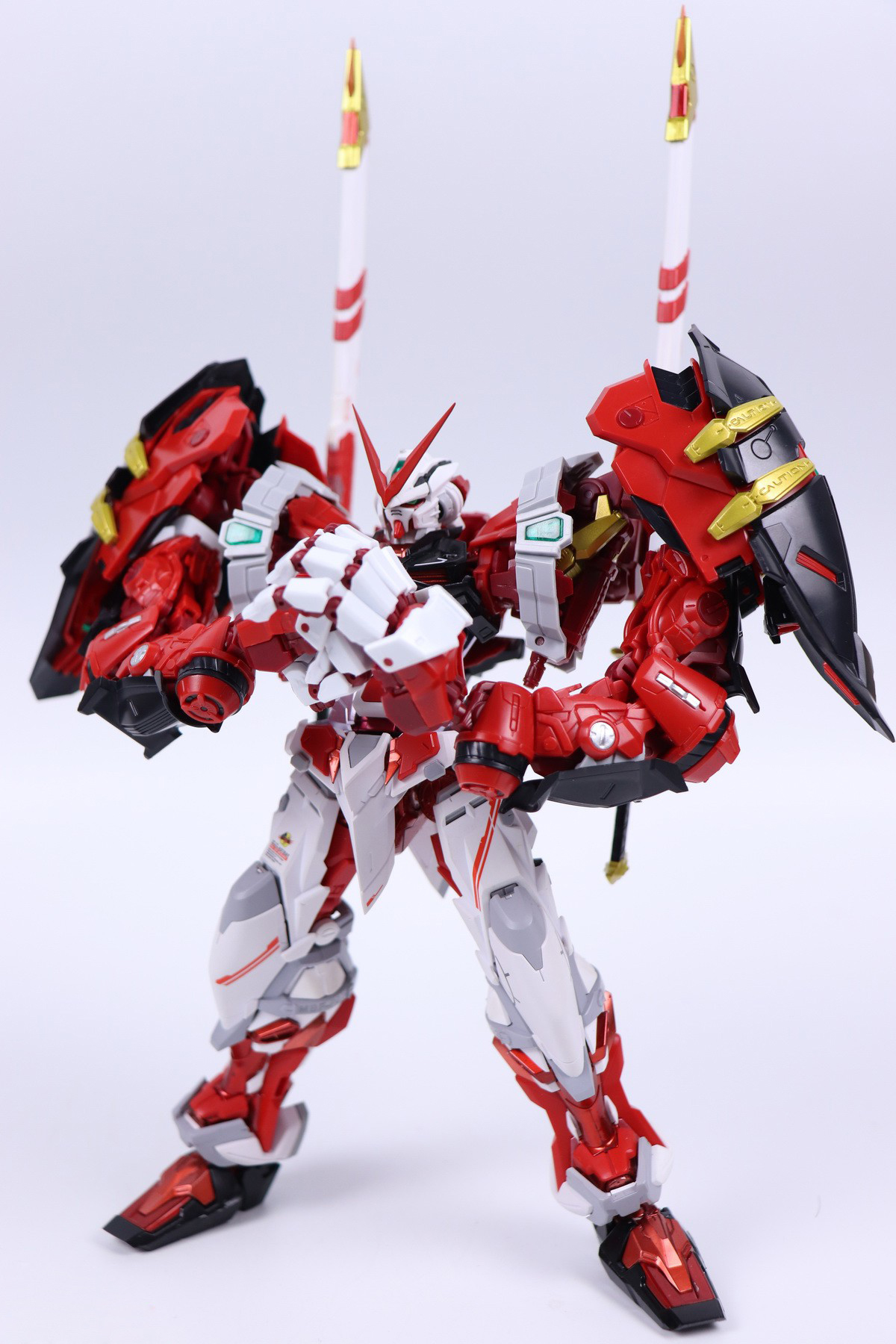 Daban 8814 MG 1/100 Gundam Astray Red Frame Powered Red Arm Gerbera ...