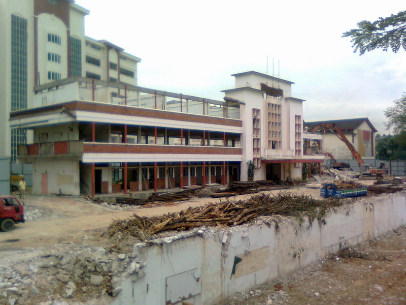 cavingliz non-cave albums: Kuen Cheng School demolition