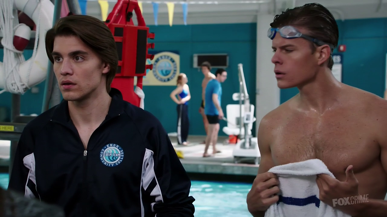ausCAPS: Christian Gehring shirtless in Bones 9-23 "The Drama in the Queen"