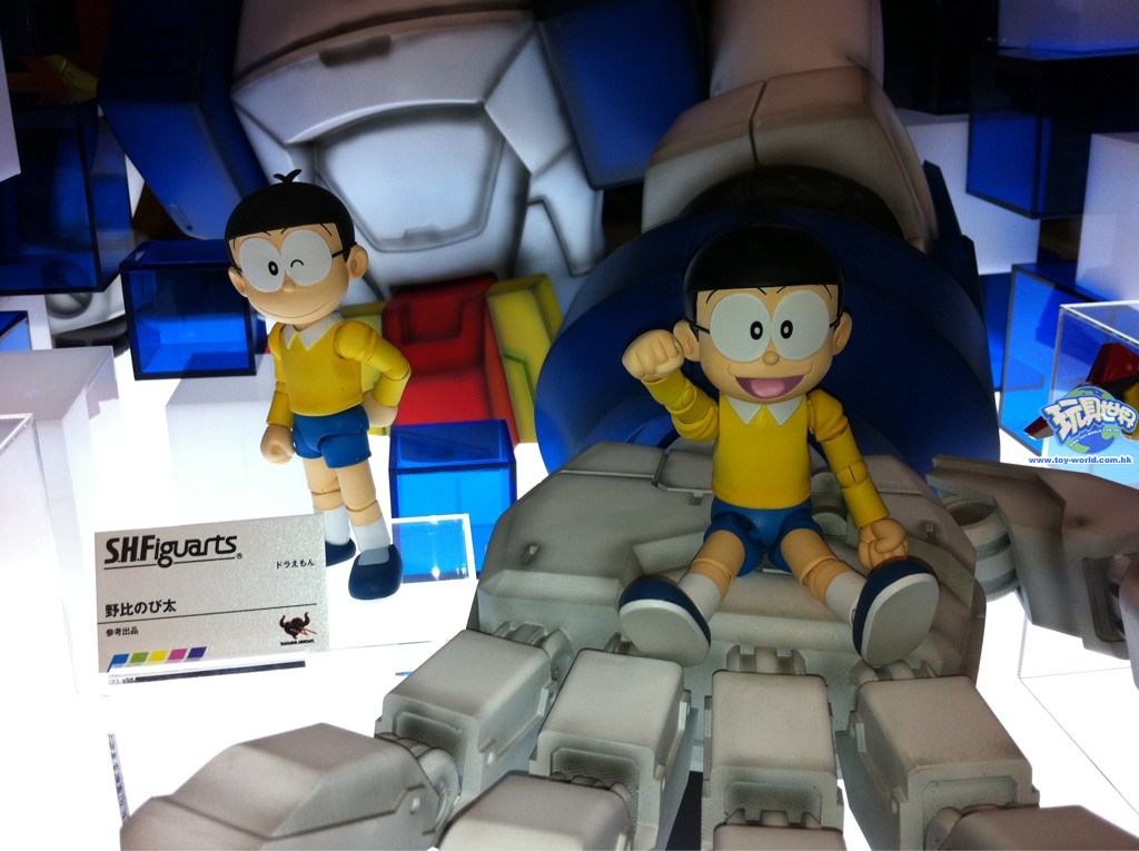 Toy Randomness: Robot Damashii Doraemon, Zanda Cross and SH Figuarts ...
