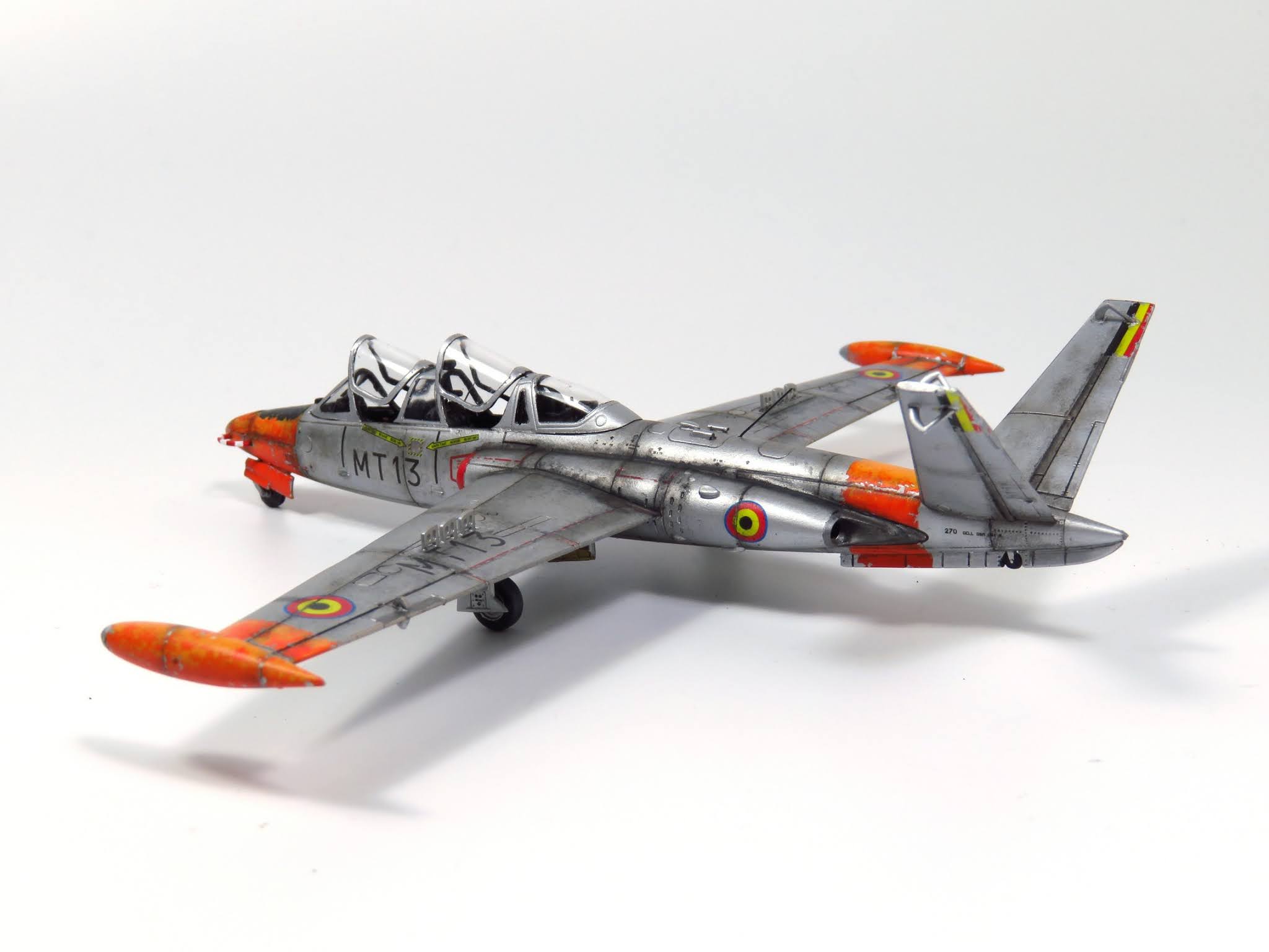 Fouga Magister - postavený model Ugura Kenela